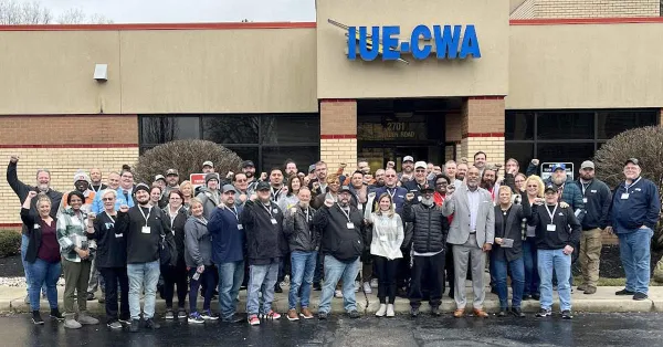 IUE-CWA Hosts Reversing Runaway Inequality Training | NABET-CWA